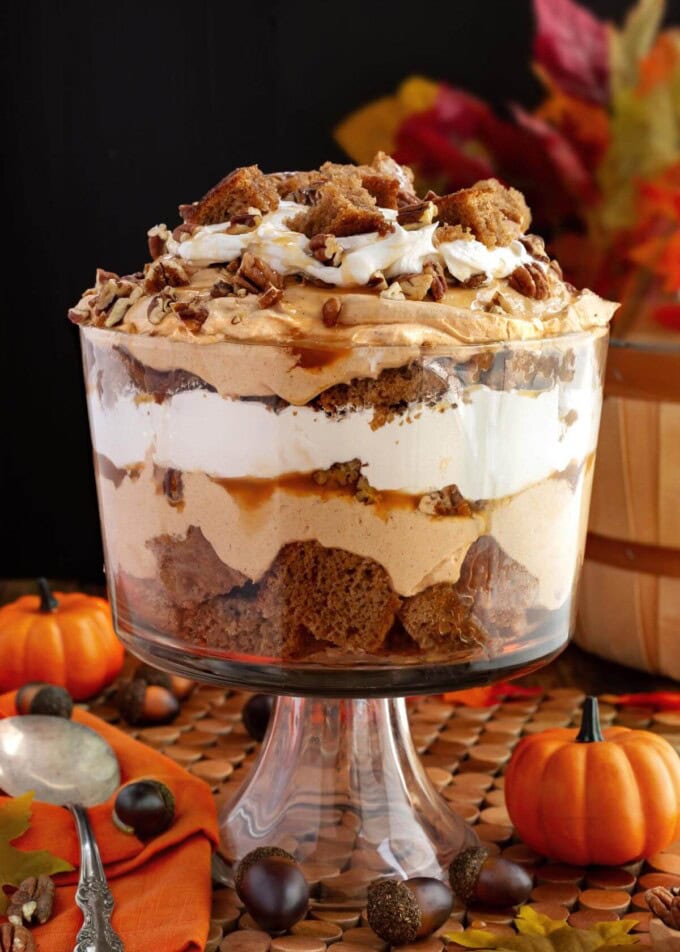 Easy Pumpkin Trifle – A Beautiful Make-Ahead Fall Dessert - Simply ...